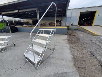 Boat Show Stairs | Portable Commercial Aluminum Stairs
