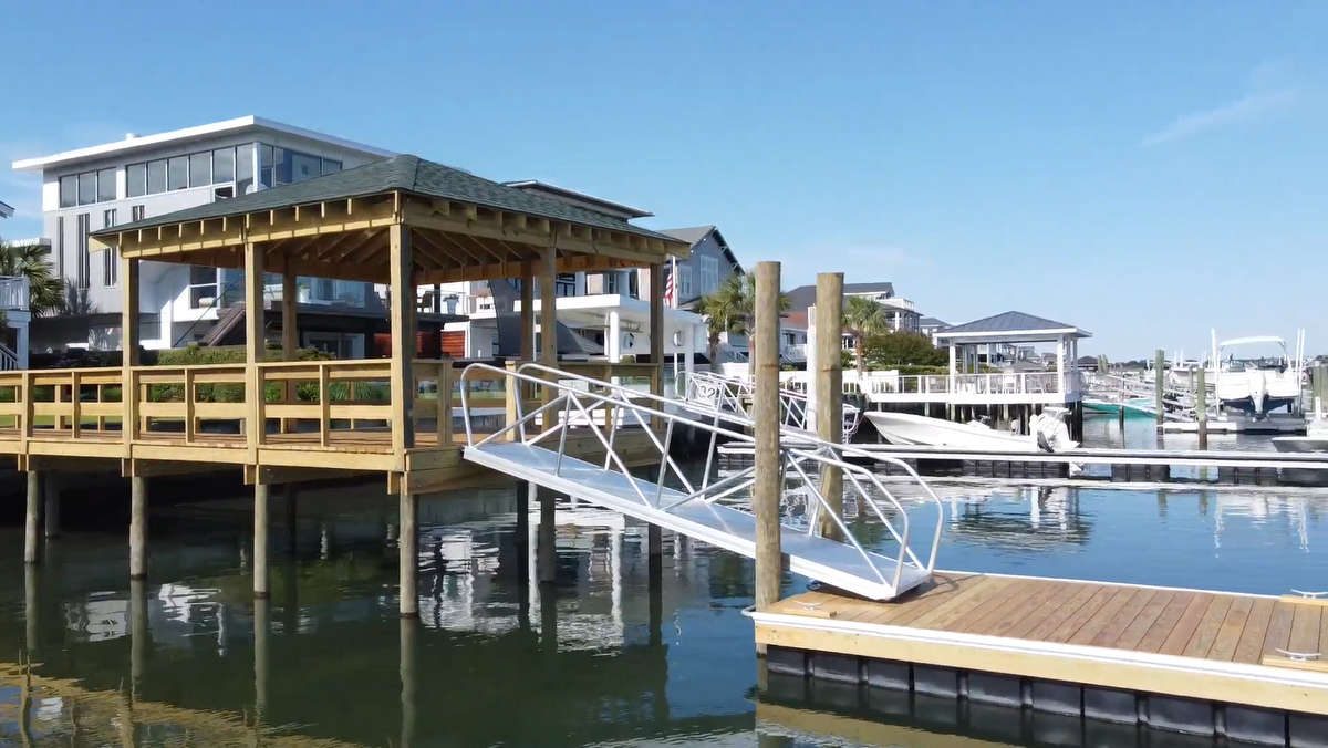 Aluminum Dock Ramps | Gangways | Boat Show Stairs