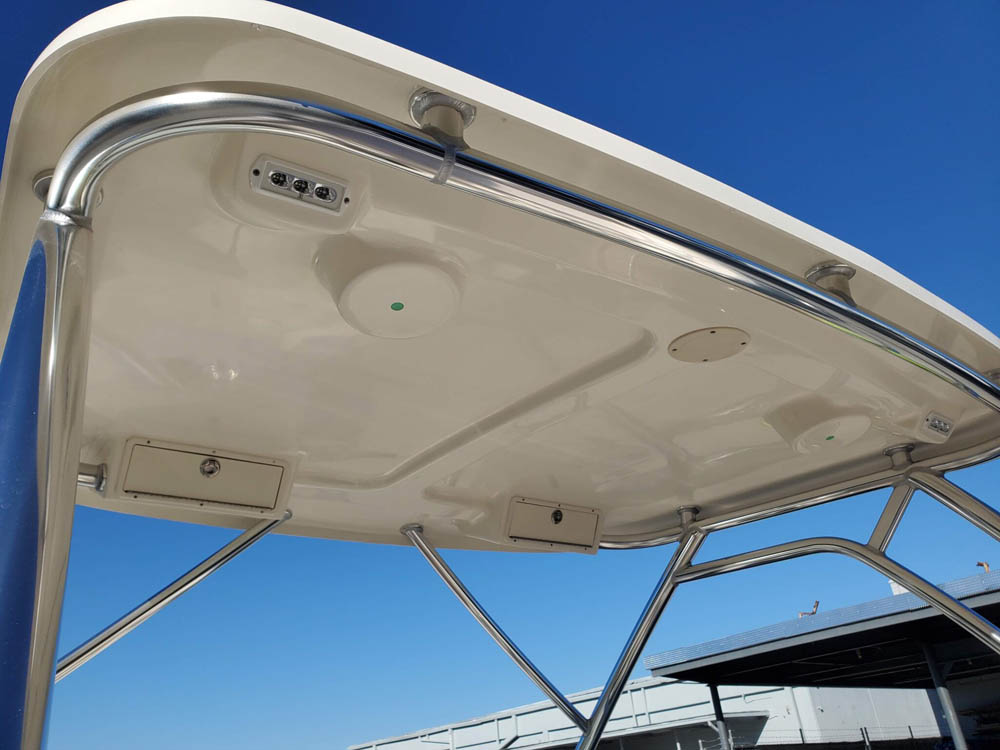 Hardtop for Dual Console Boat – Aluminum Frame & Fiberglass Top